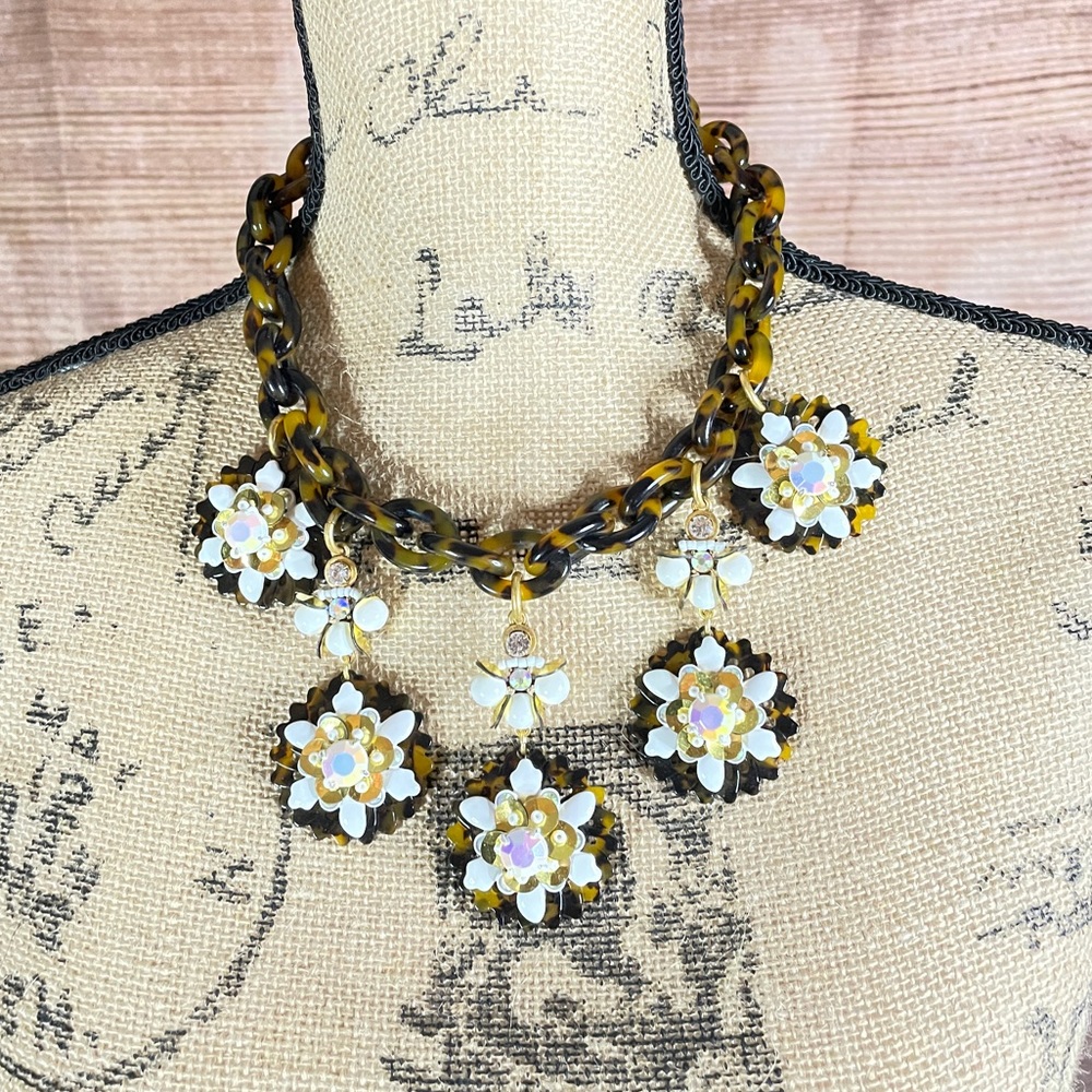 J Crew Rare Tortoise Shell Medallions Necklace - Gem